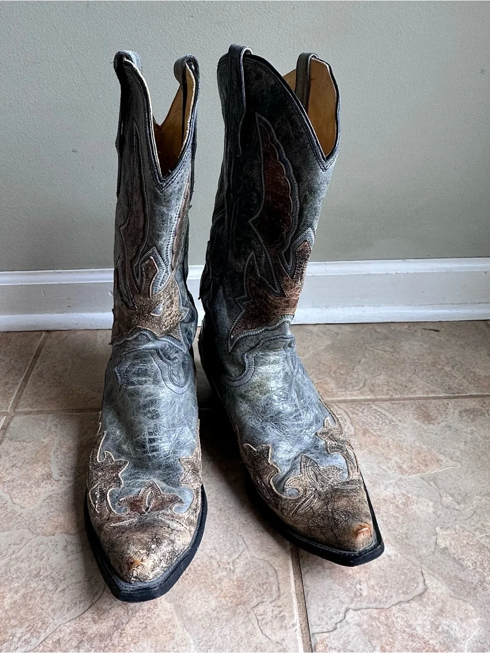 Corral Boots | Shoes | Corral Boots Snip Toe Gray Leather Distressed ...